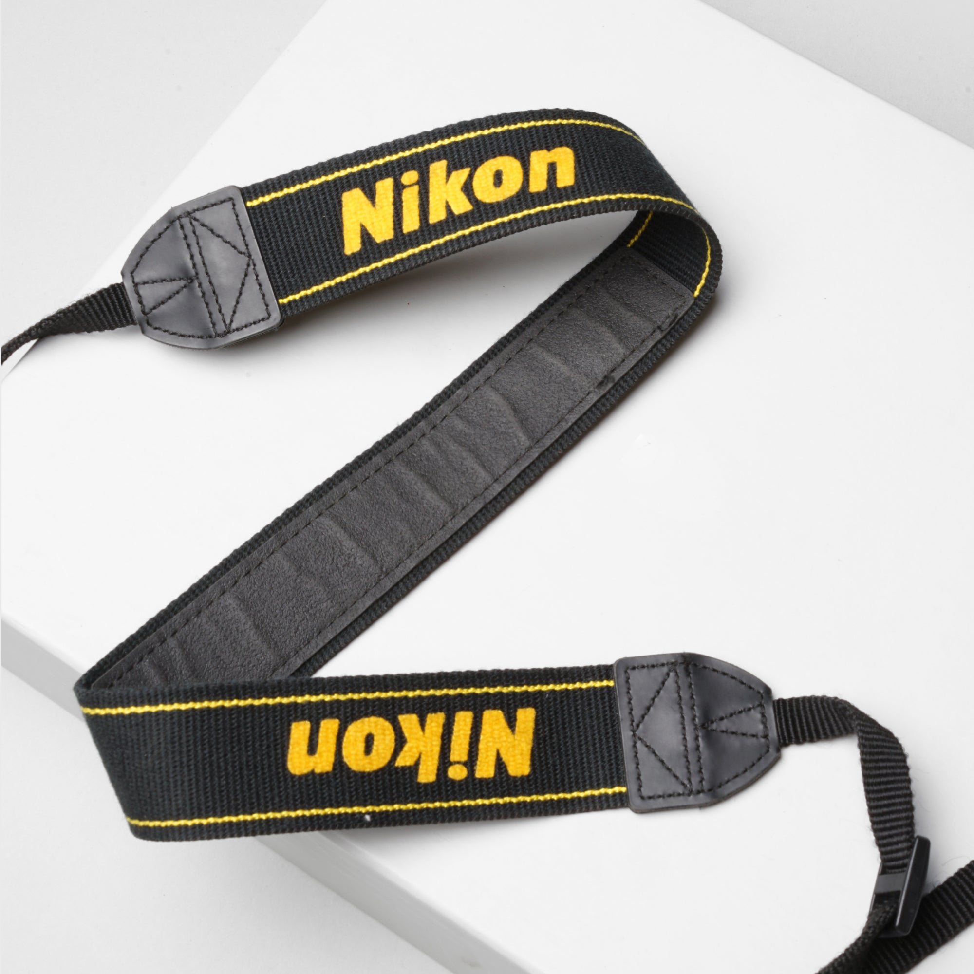 Nikon original strap black – Analogue Shop